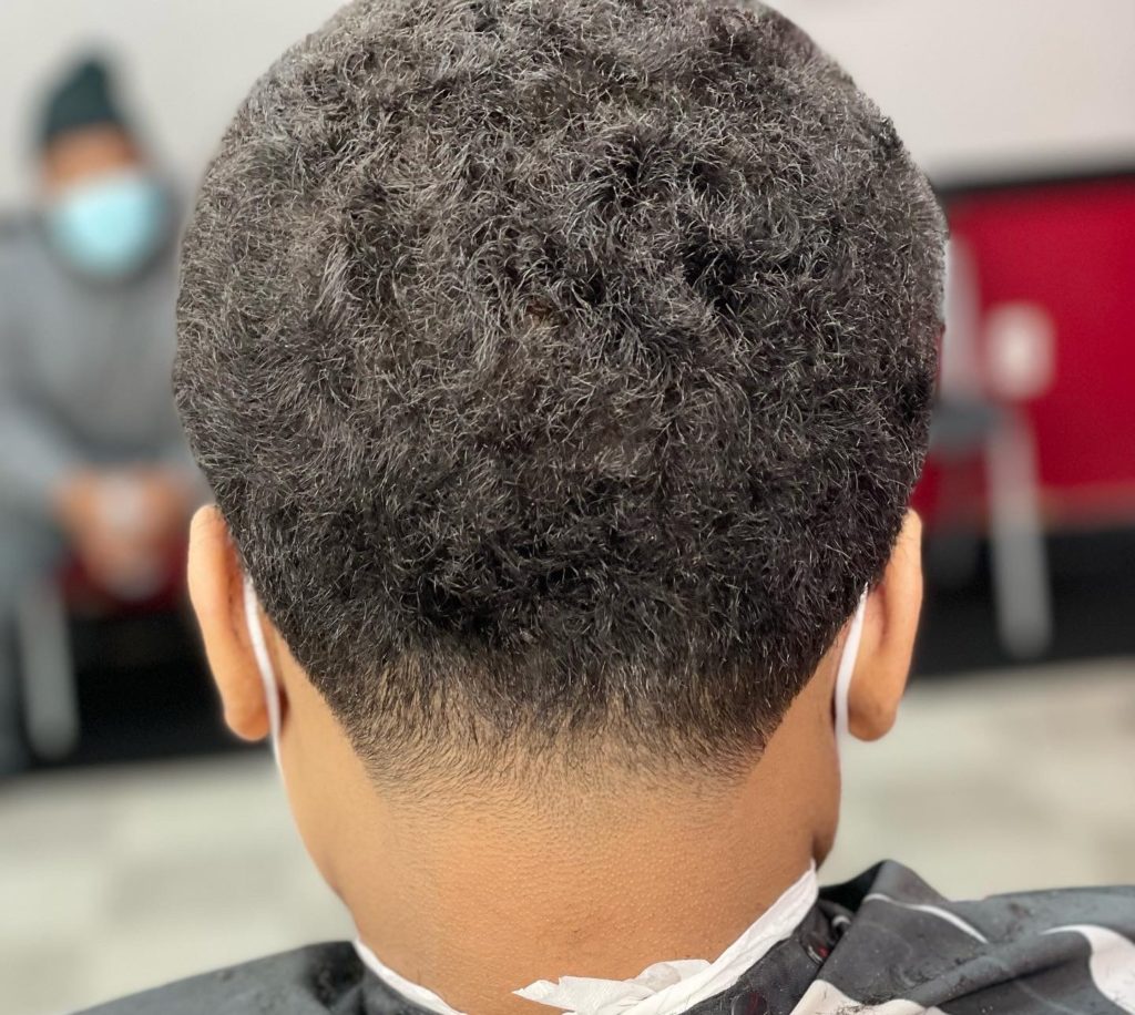 A GENUINE BARBERSHOP - Authentic Barbershop